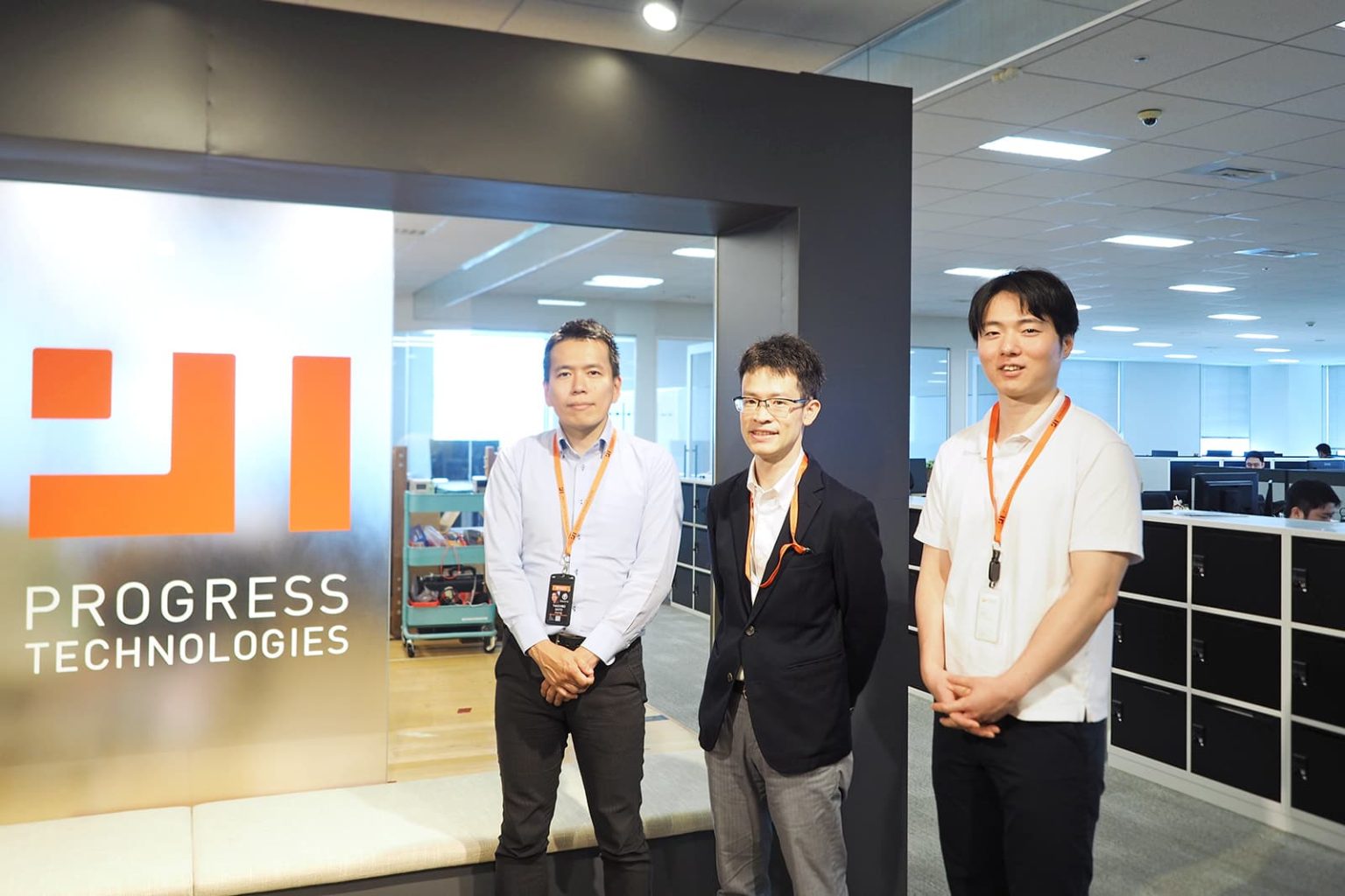 「ミライのお仕事」に当社エンジニアのインタビューが掲載されました | Progresstech Blog